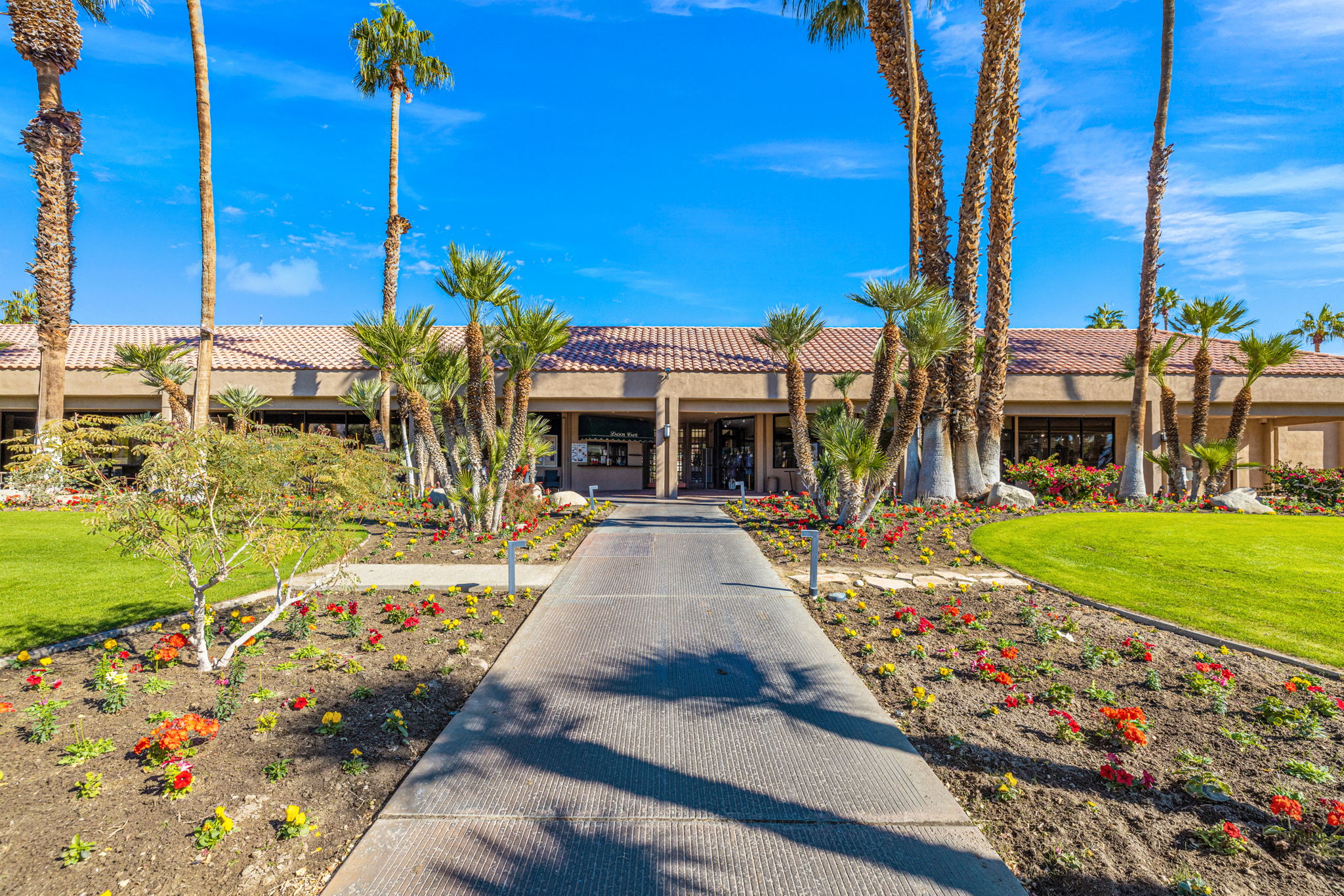 Photo Gallery - Desert Princess Country Club